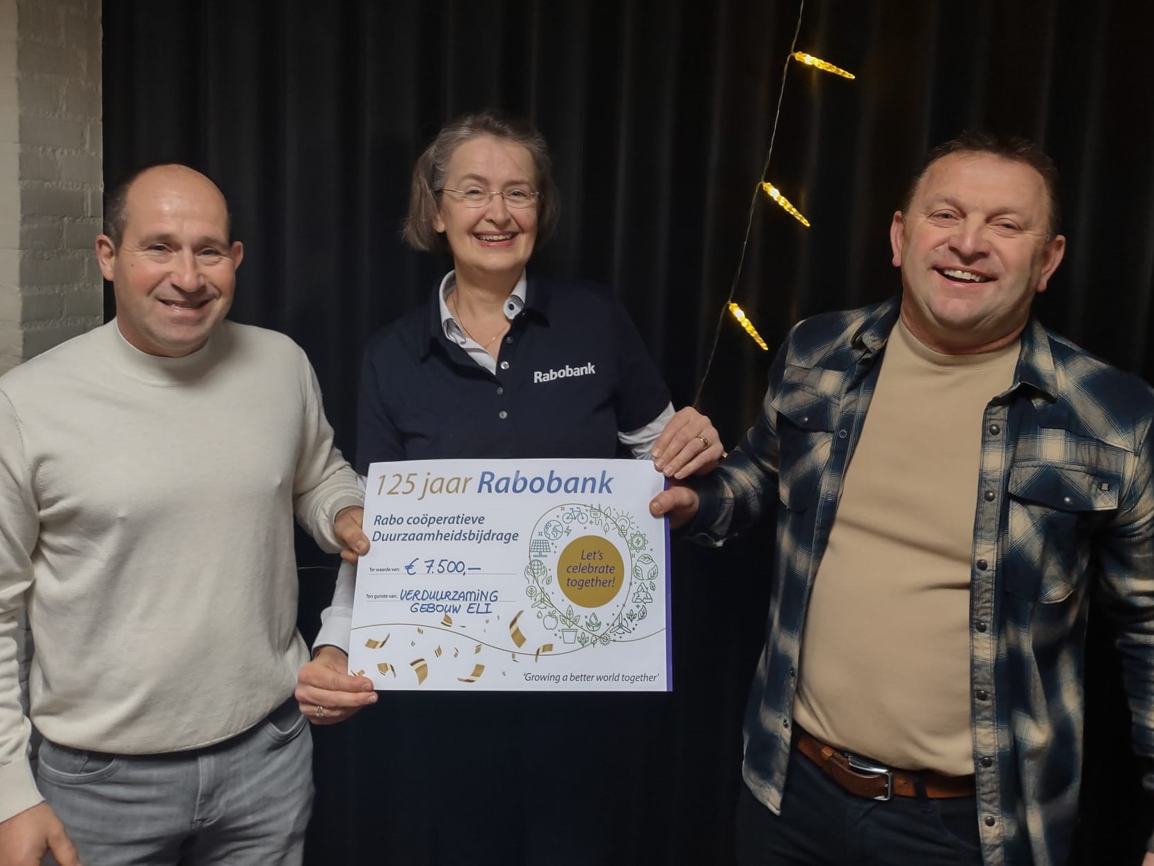 Rabobank Helmond Peel Noord overhandigt cheque | Welkom | RKVV E.L.I.